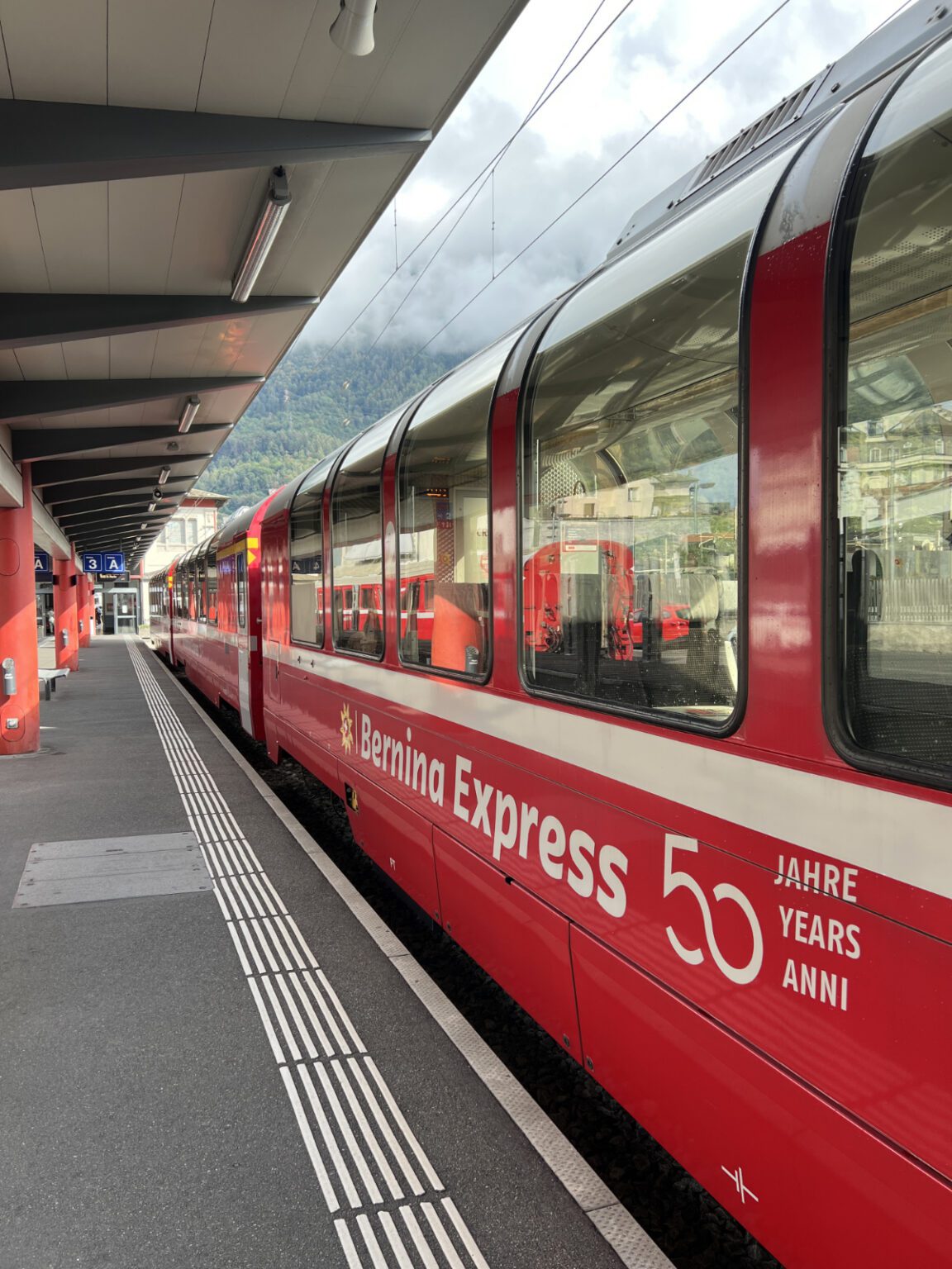 Bernina Express — jedna z najpiękniejszych linii kolejowych świata